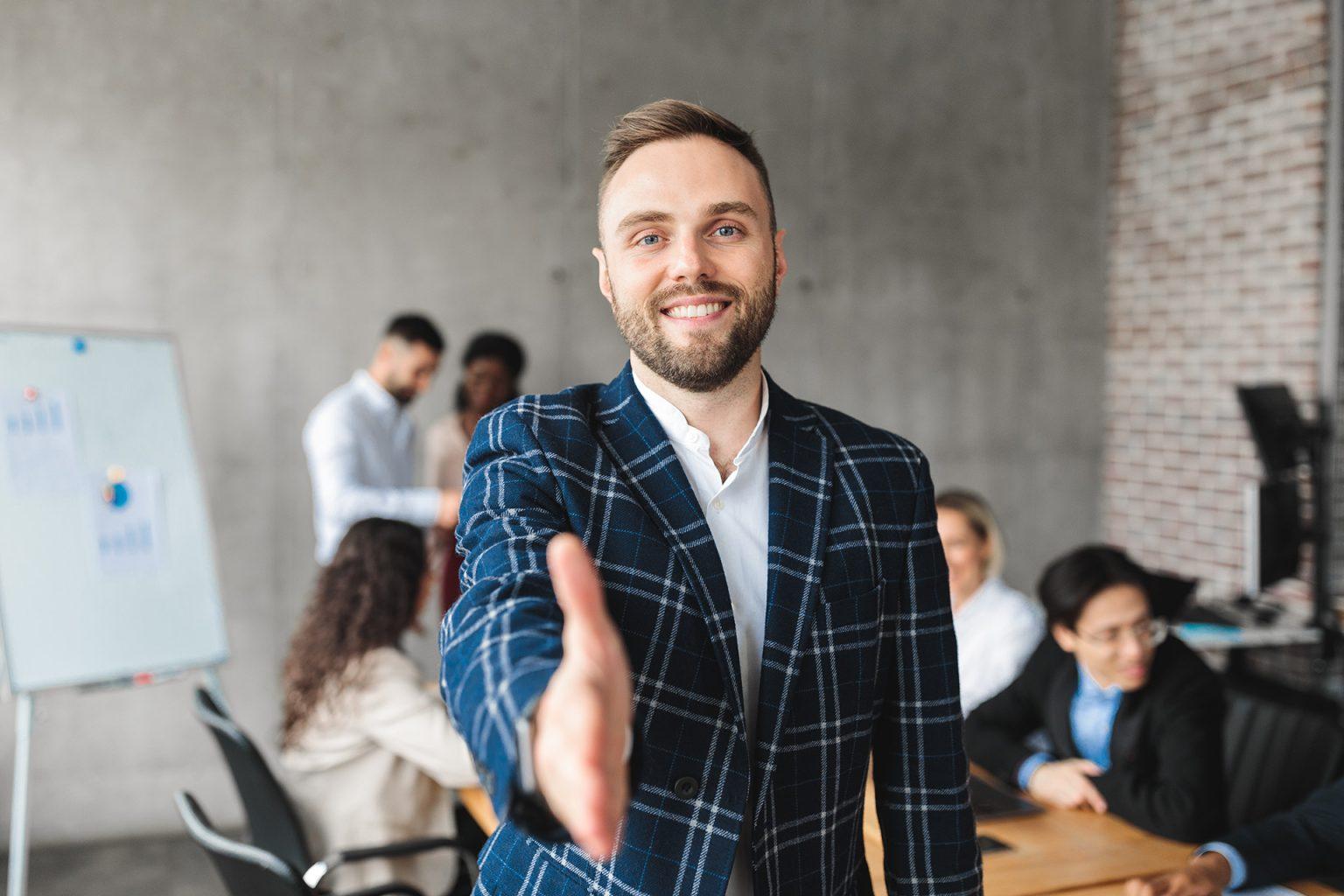 6 Steps To Set Your New Hire Up For Success - Solid Systems